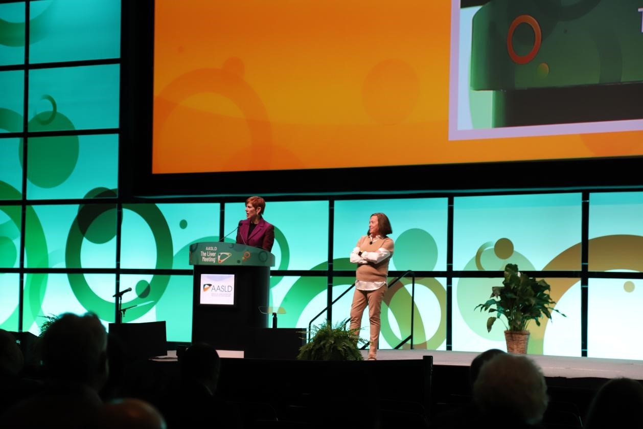 AASLD Hot Topic | Dr. Zhihong Liu of Southern Hospital: Hepatitis B ...